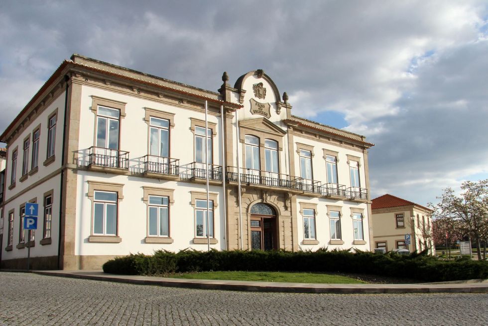 Novo reservatório de água de Candemil em fase de conclusão