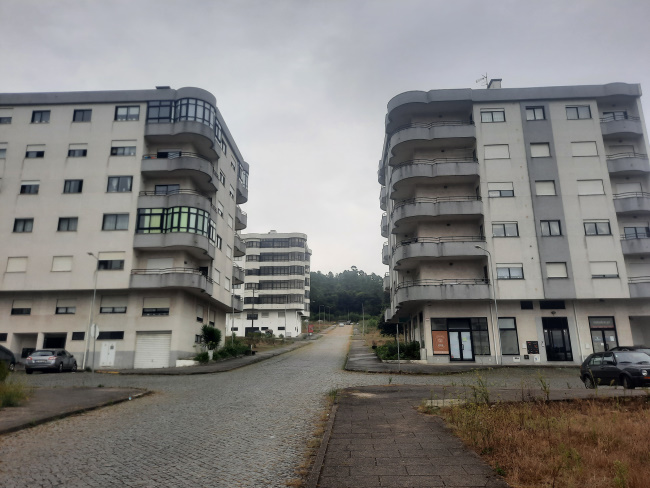 Investimento privado de 25 milhões cria habitação "acessível" em Darque