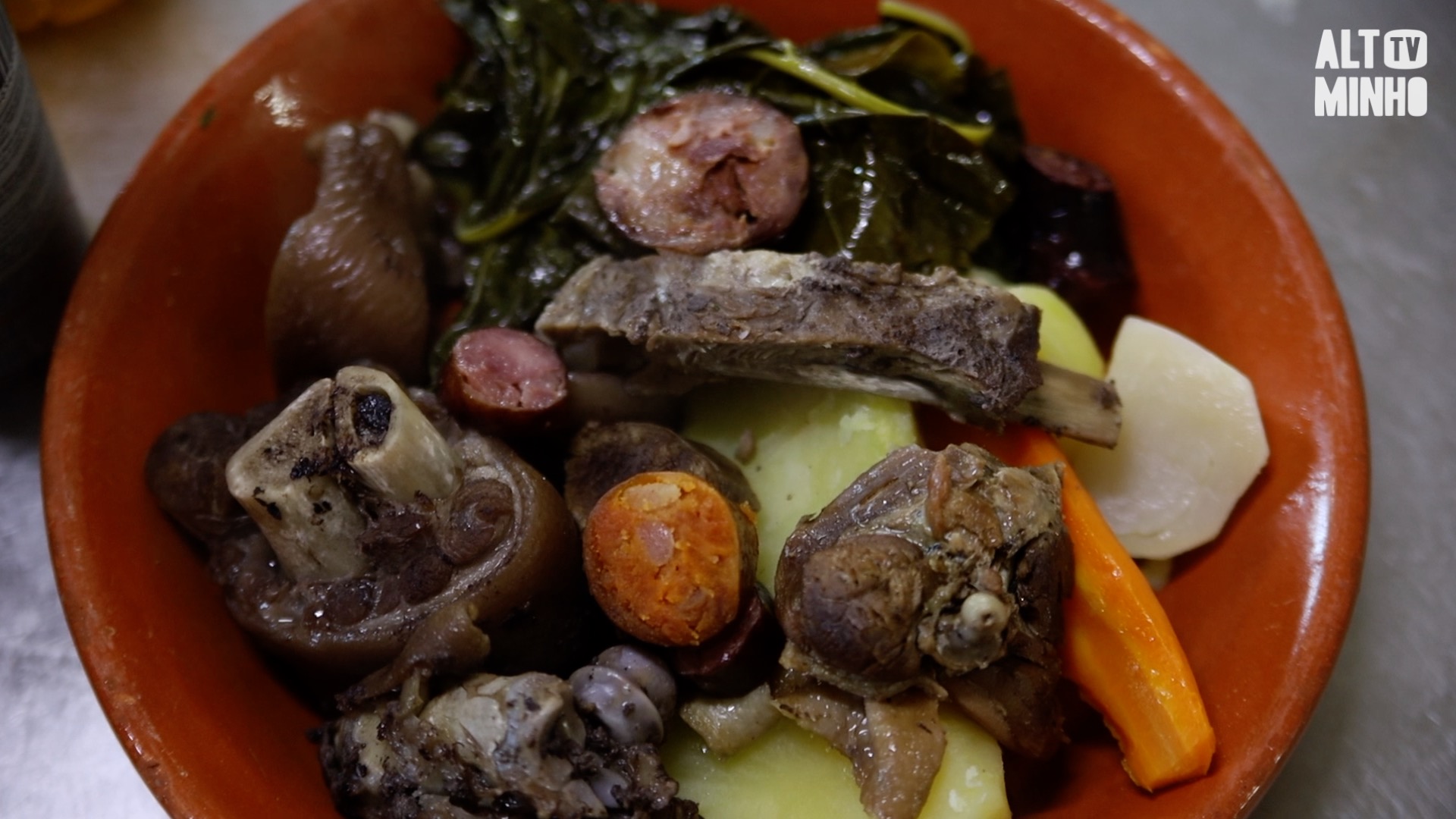 Cozida à Moda de Coura é o protagonista do fim de semana gastronómico ...